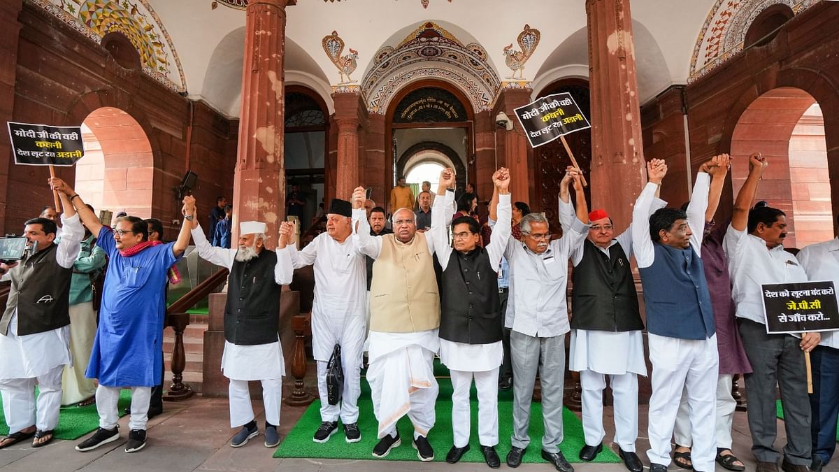 Opposition Mps Form Human Chain Outside Parliament To Protest Against
